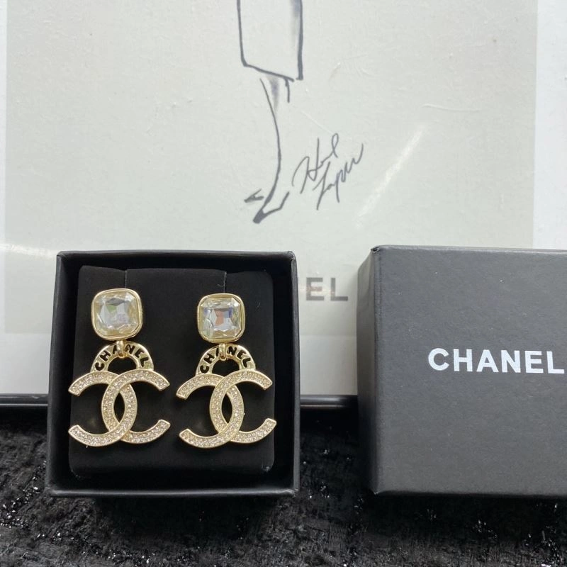 Top mirror Chanel Earrings