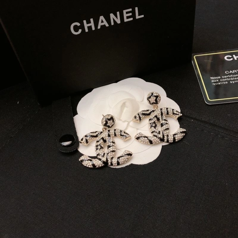 Top mirror Chanel Earrings