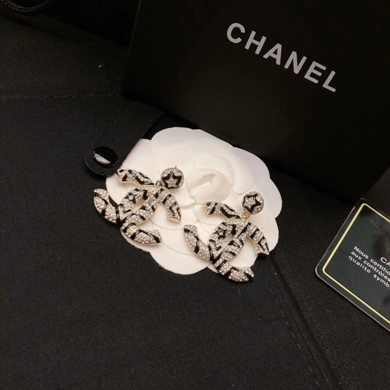 Top mirror Chanel Earrings