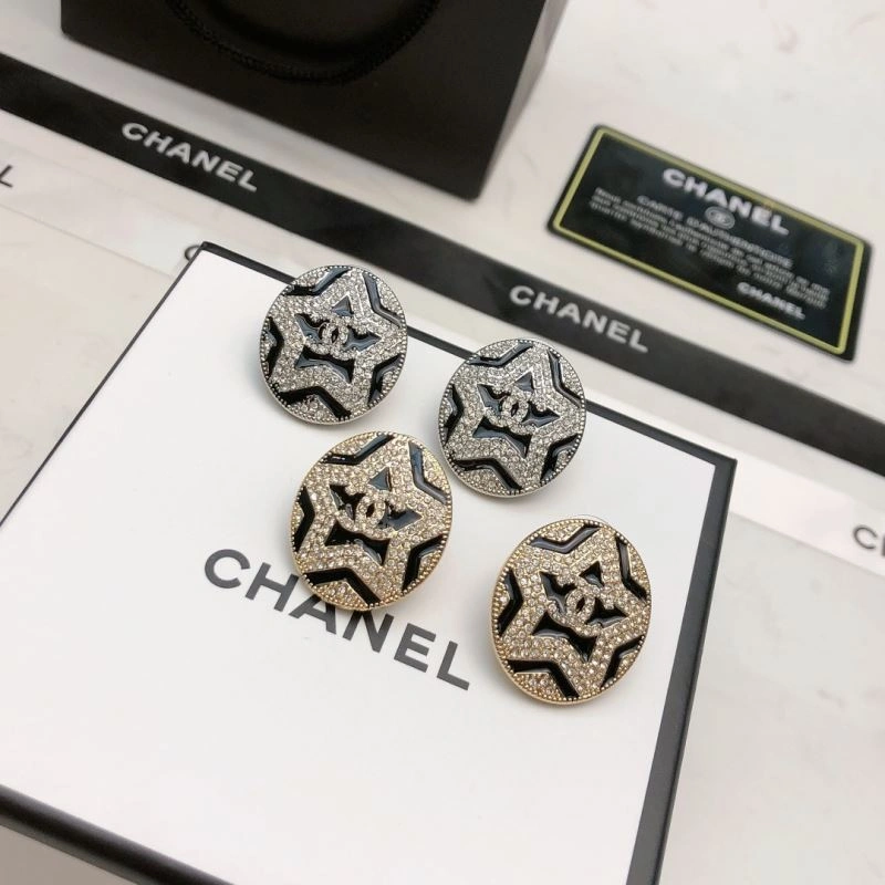 Top mirror Chanel Earrings