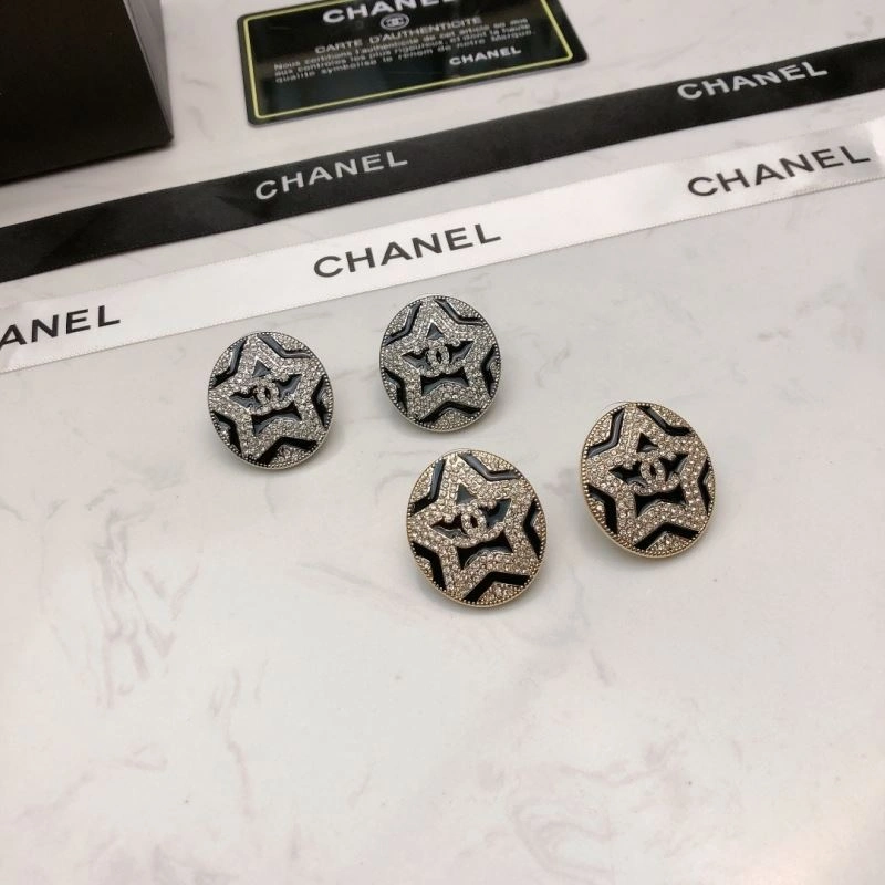 Top mirror Chanel Earrings