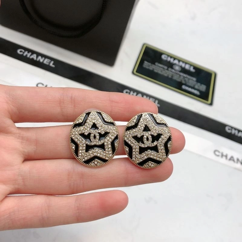 Top mirror Chanel Earrings