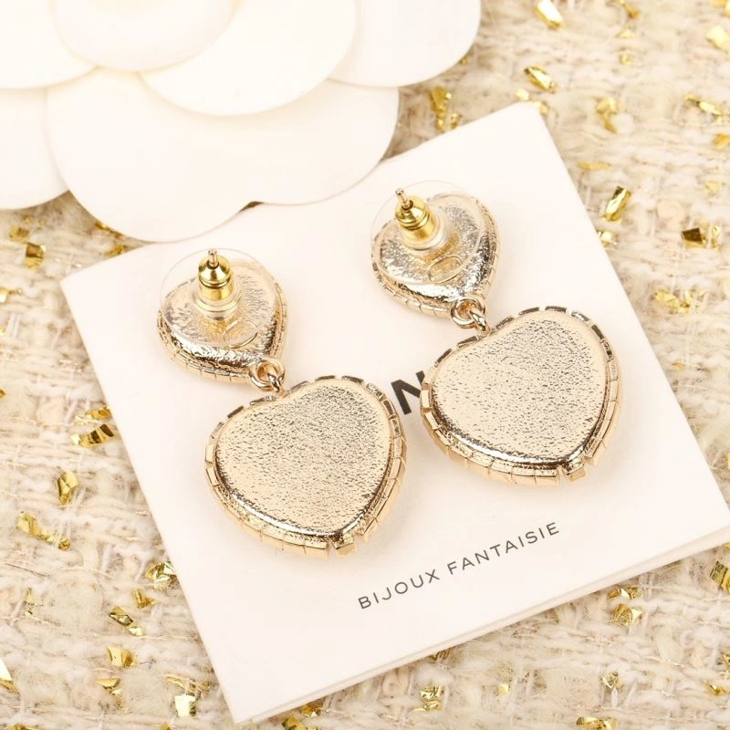 Top mirror Chanel Earrings