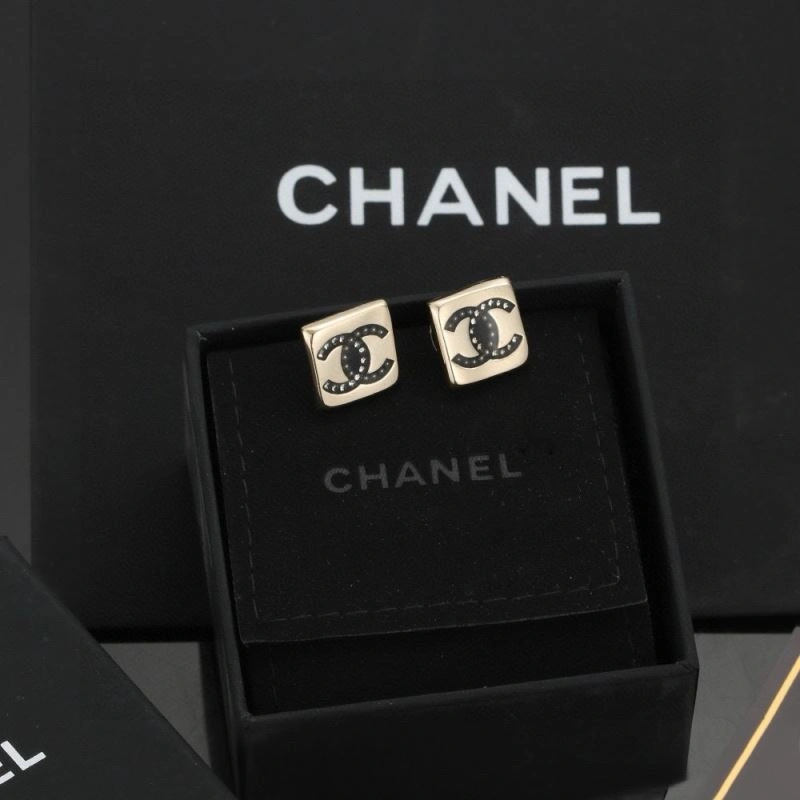 Discounted Chanel Earrings