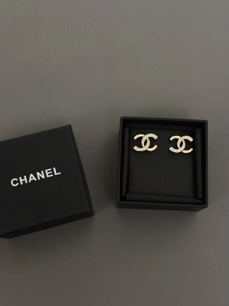 Top mirror Chanel Earrings