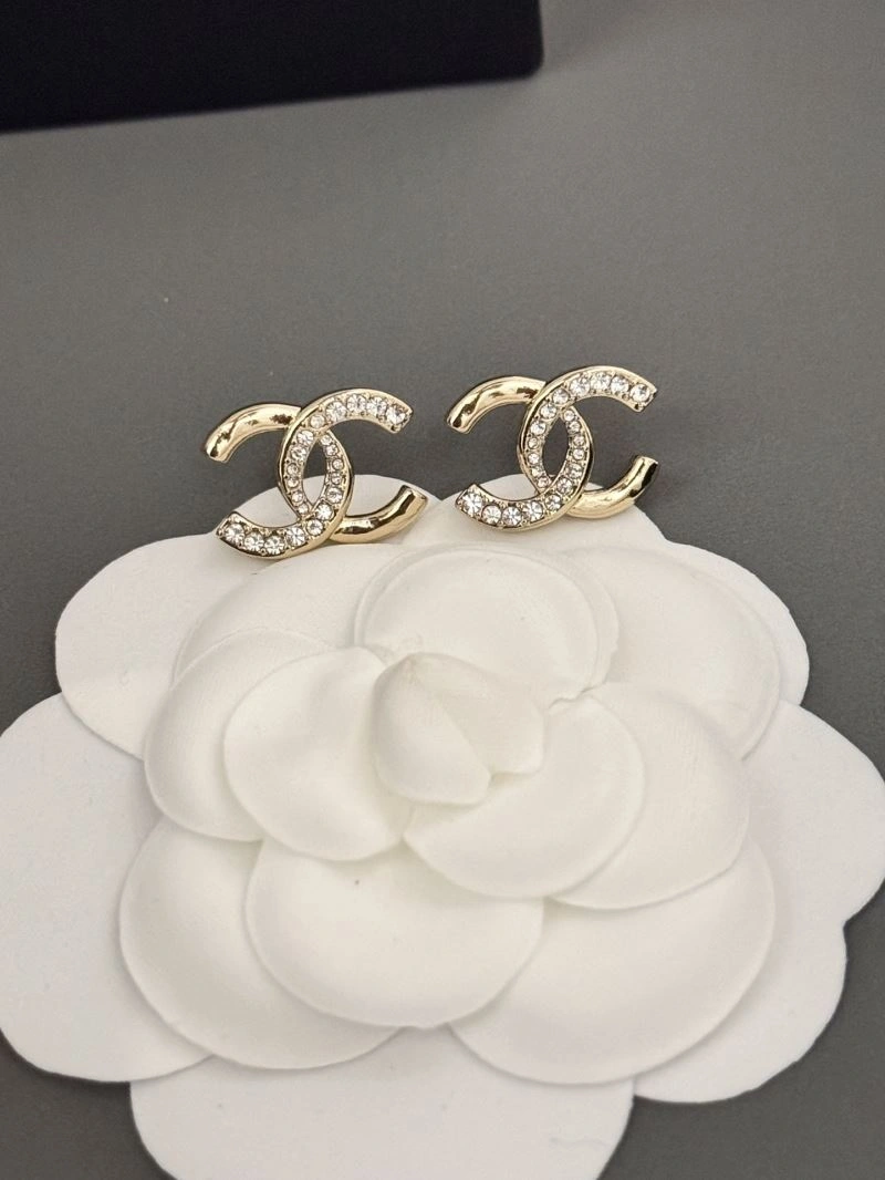 Top mirror Chanel Earrings