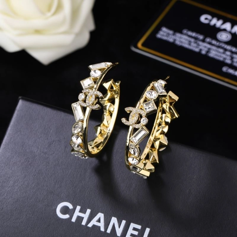 Top mirror Chanel Earrings