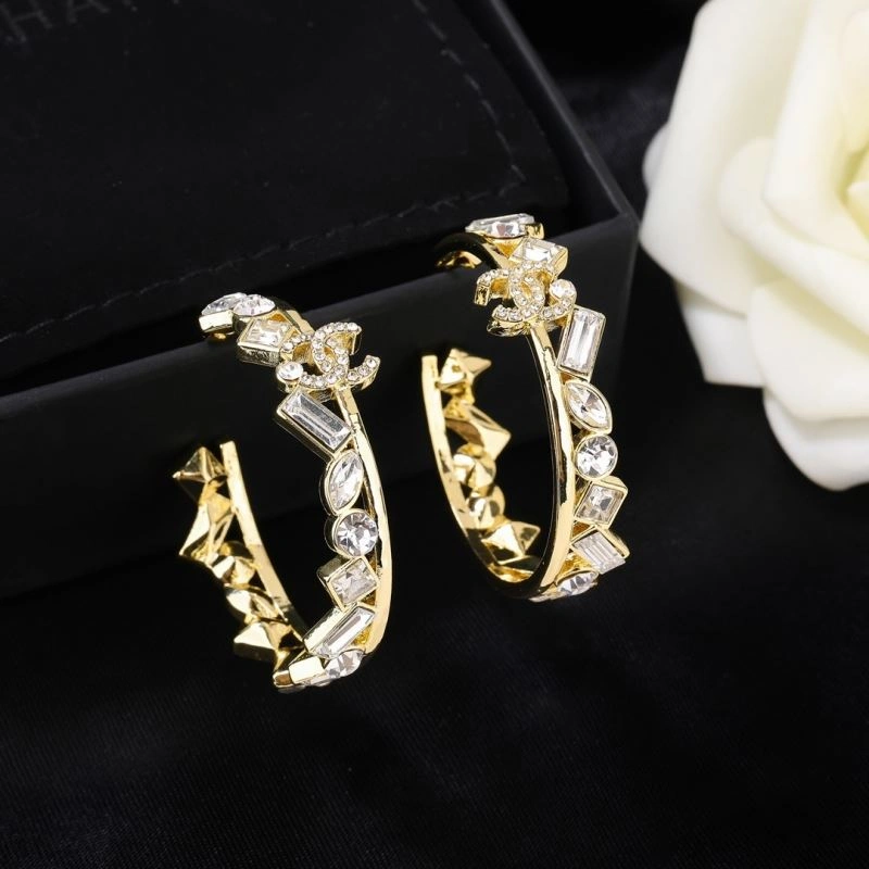Top mirror Chanel Earrings
