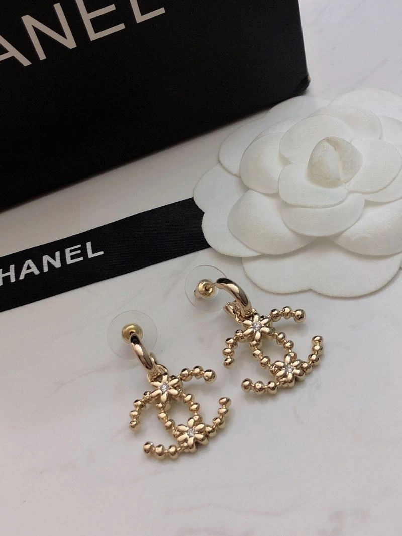 Top match Chanel Earrings