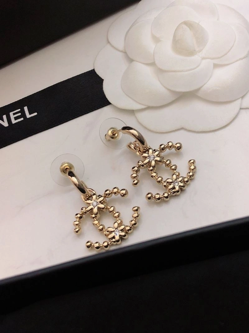 Top match Chanel Earrings