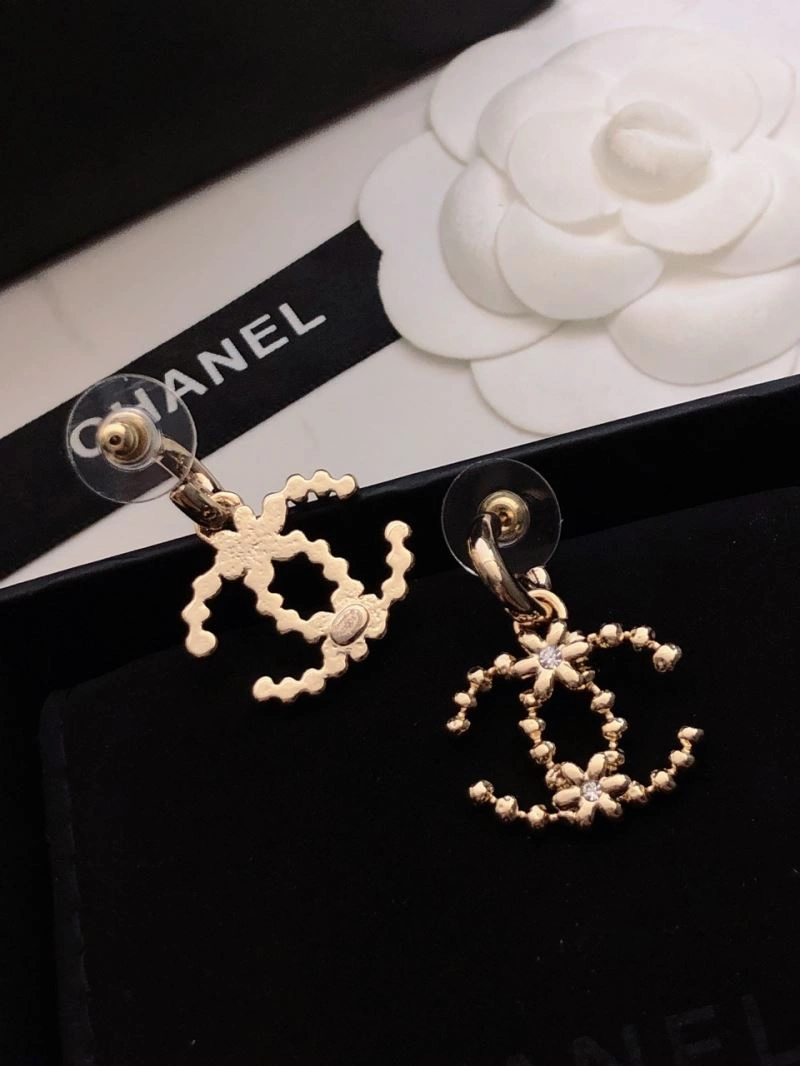 Top match Chanel Earrings
