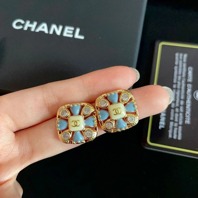 Legit Chanel Earrings