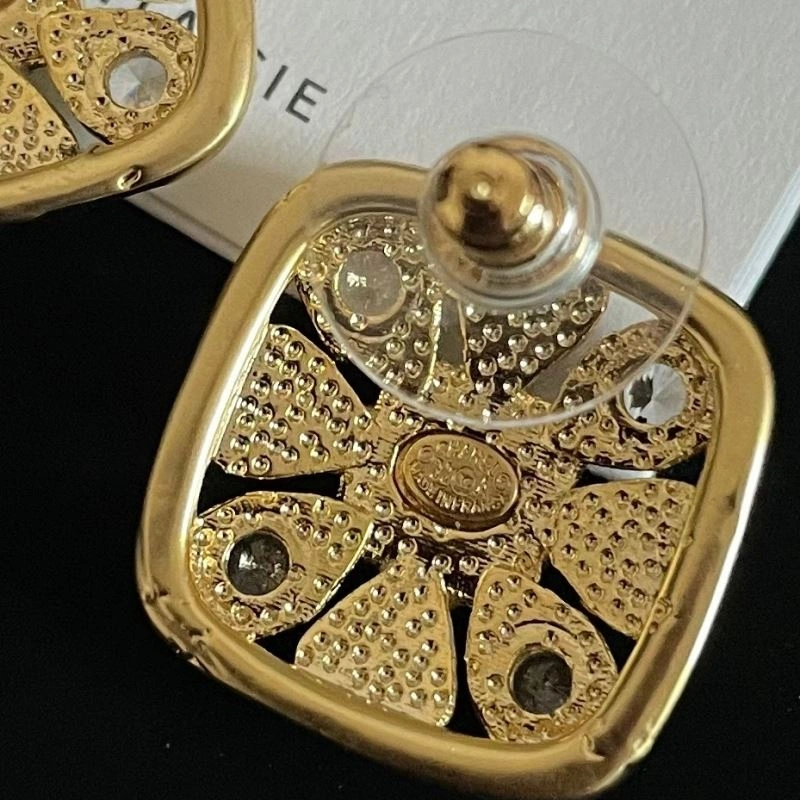 Legit Chanel Earrings