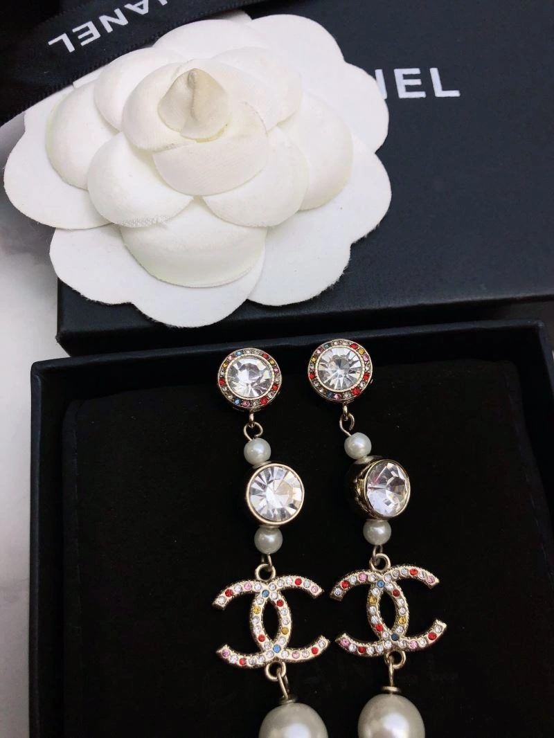 Top match Chanel Earrings