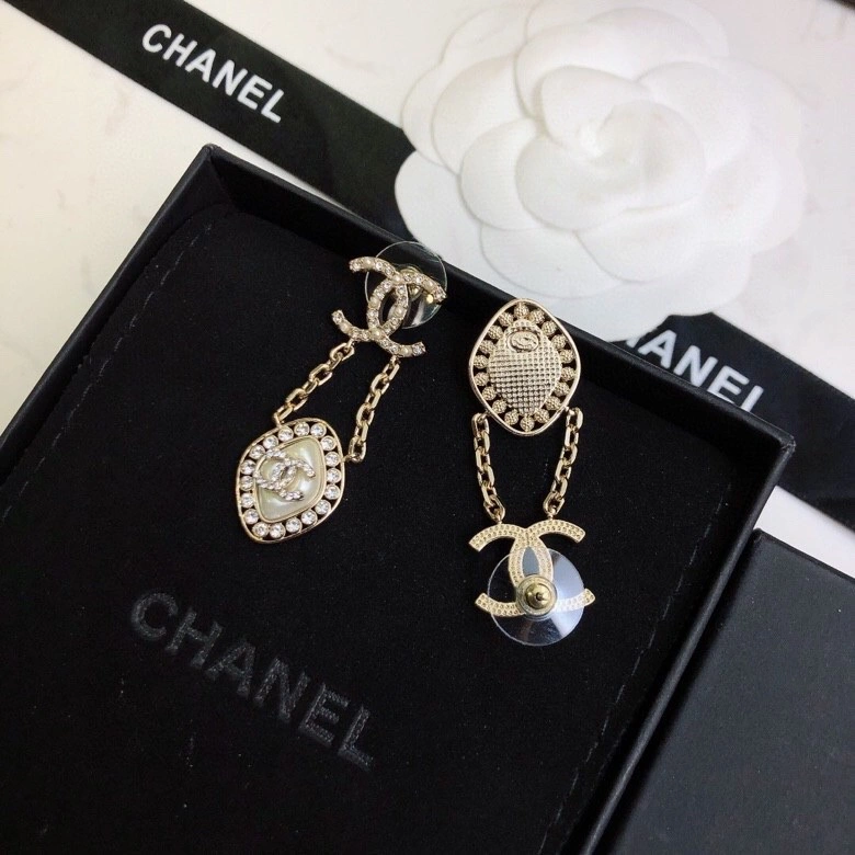 High fidelity Chanel Earrings