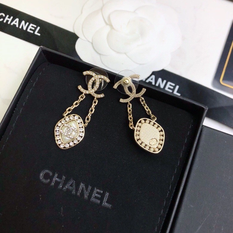 High fidelity Chanel Earrings