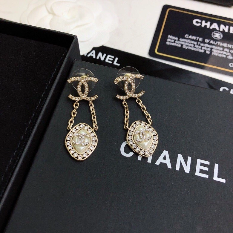 High fidelity Chanel Earrings