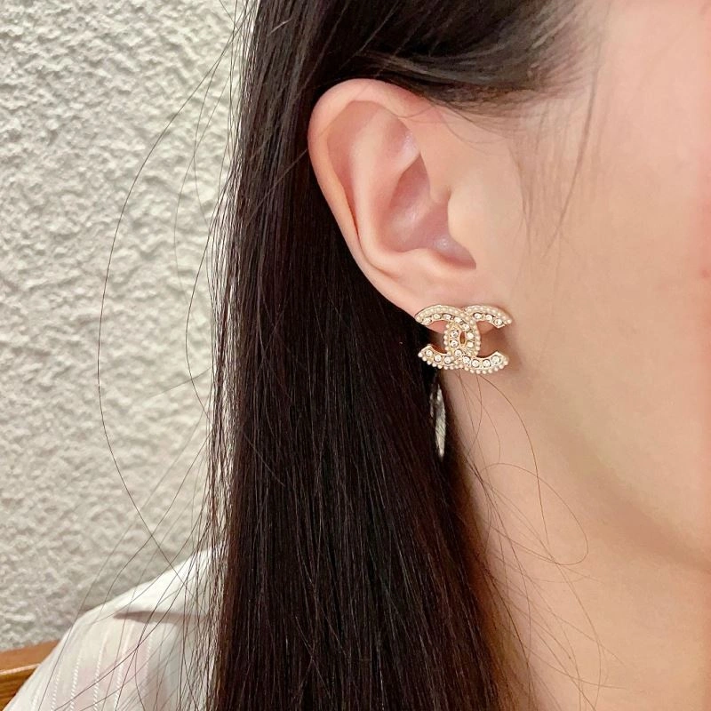 Low-cost Chanel Earrings