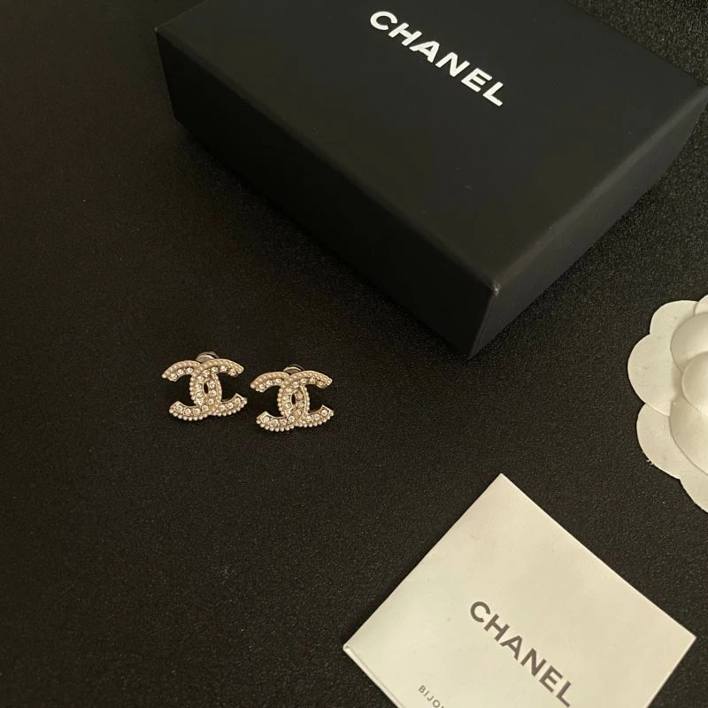 Low-cost Chanel Earrings
