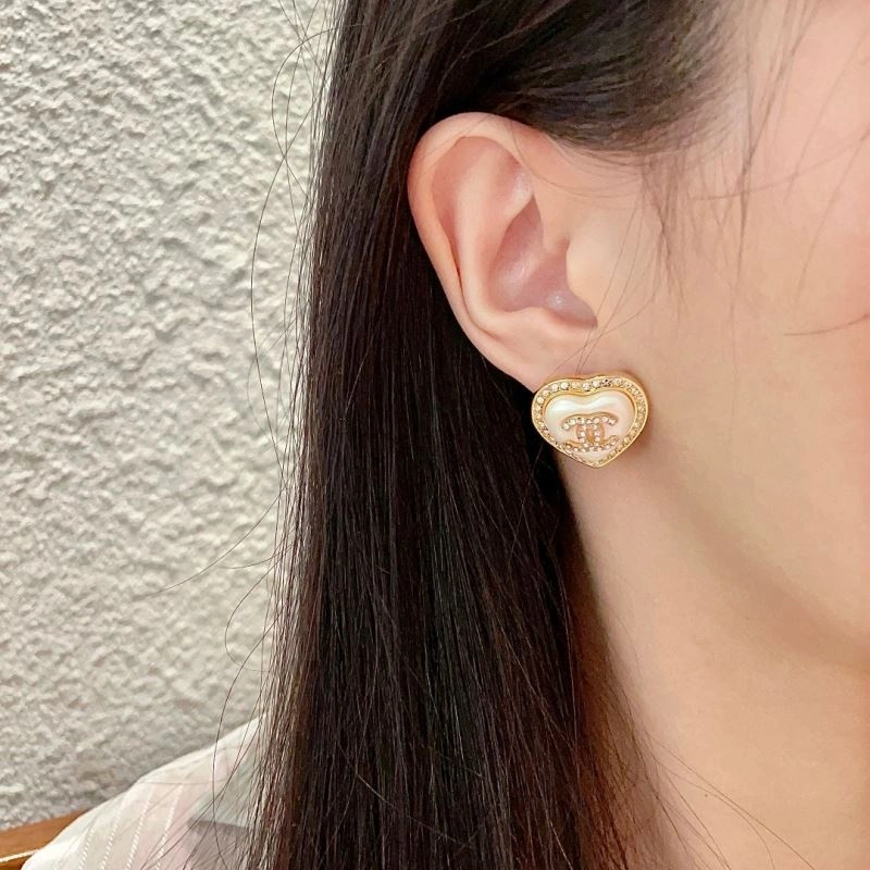Accurate model Chanel Earrings