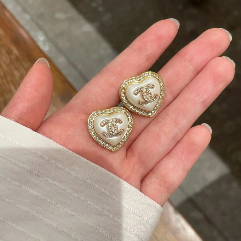 Accurate model Chanel Earrings