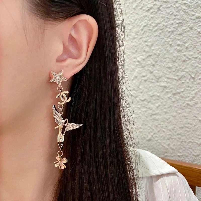High accuracy Chanel Earrings