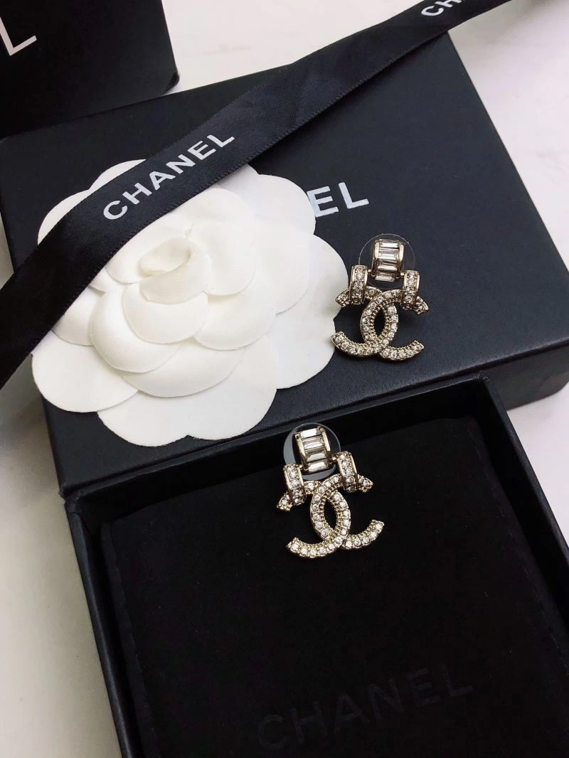 Top mirror Chanel Earrings