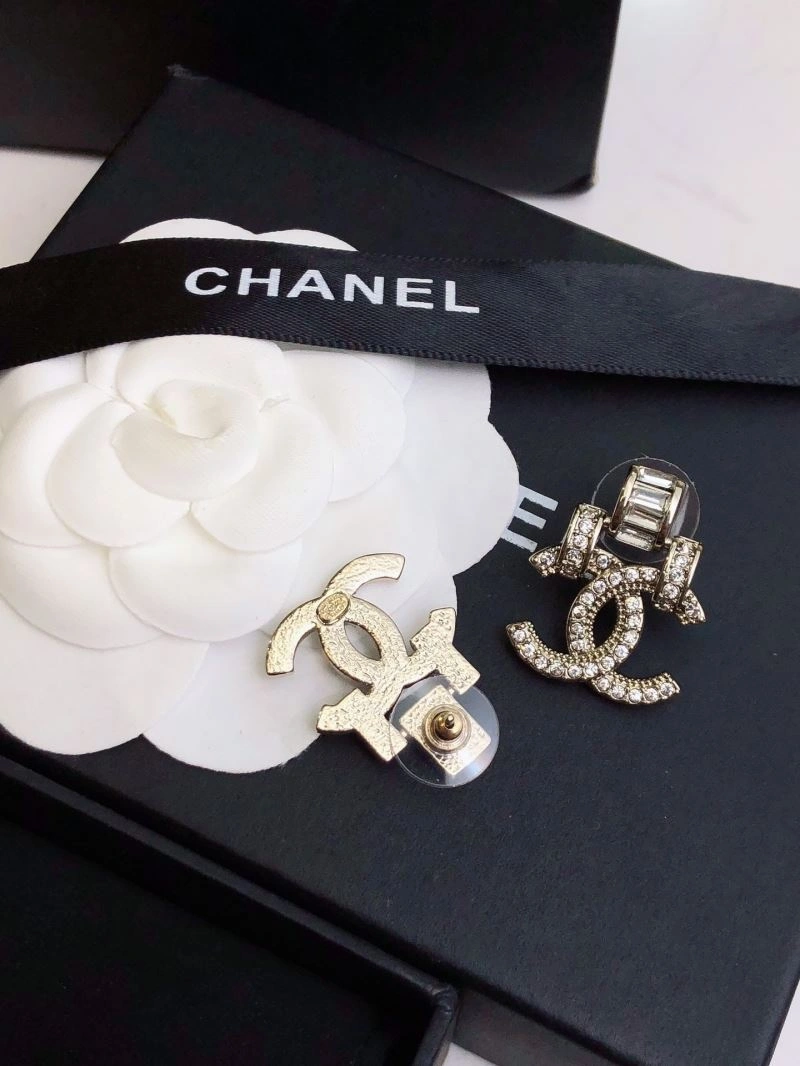 Top mirror Chanel Earrings