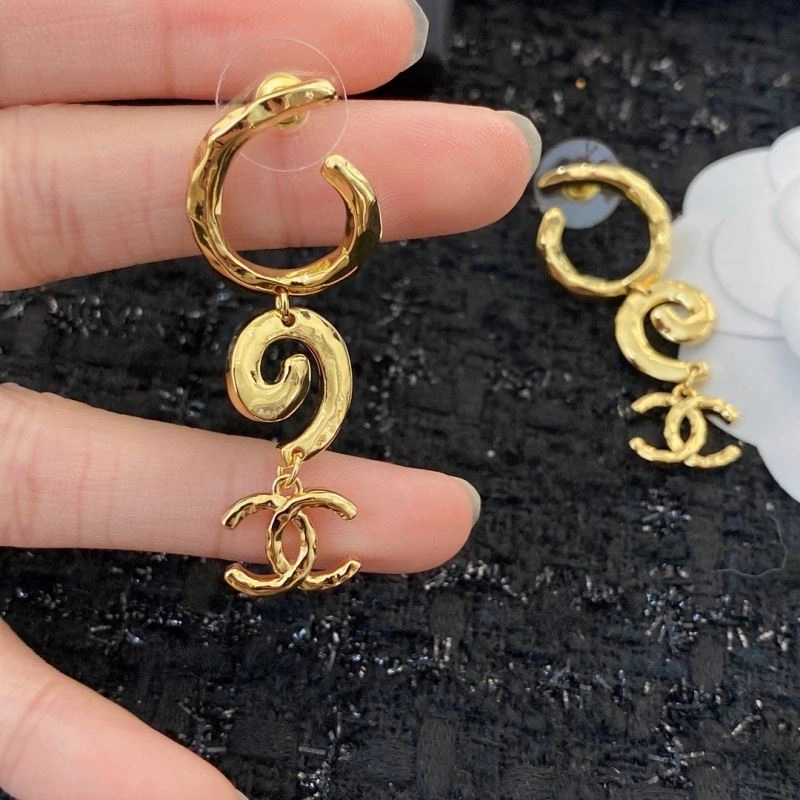 Accurate model Chanel Earrings