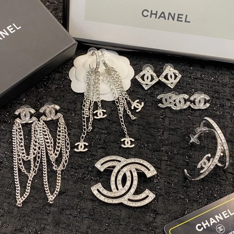 Accurate model Chanel Earrings