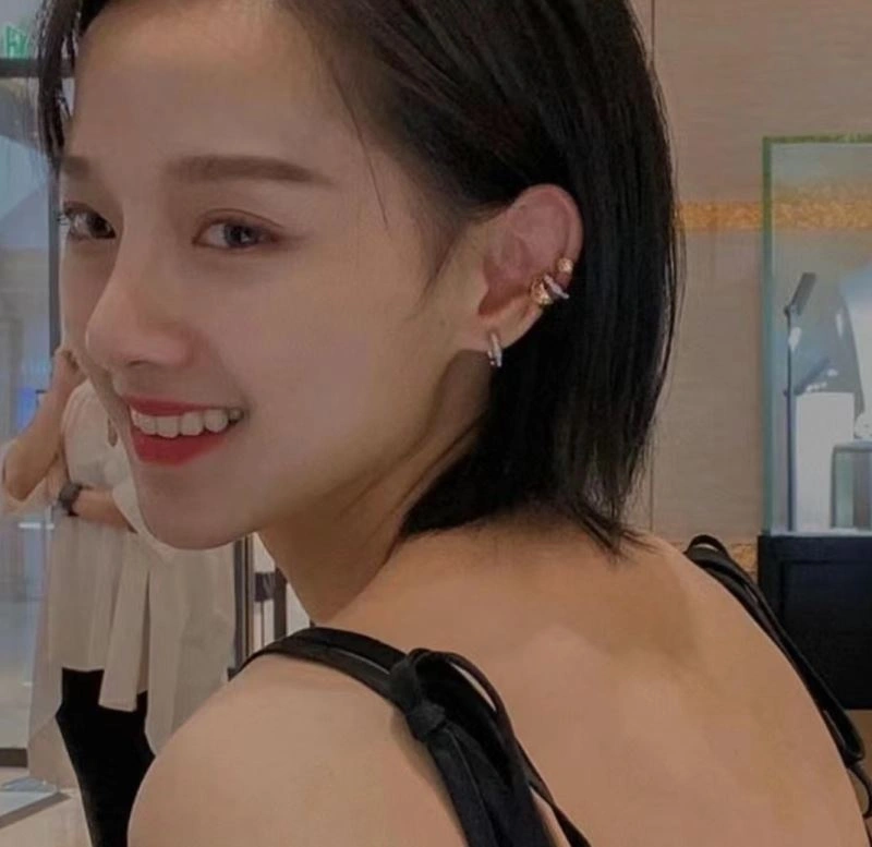 Accurate model Chanel Earrings