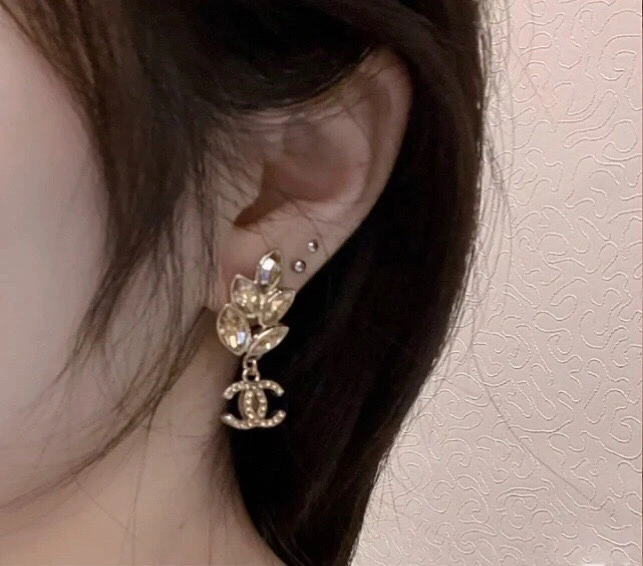 Low-cost Chanel Earrings