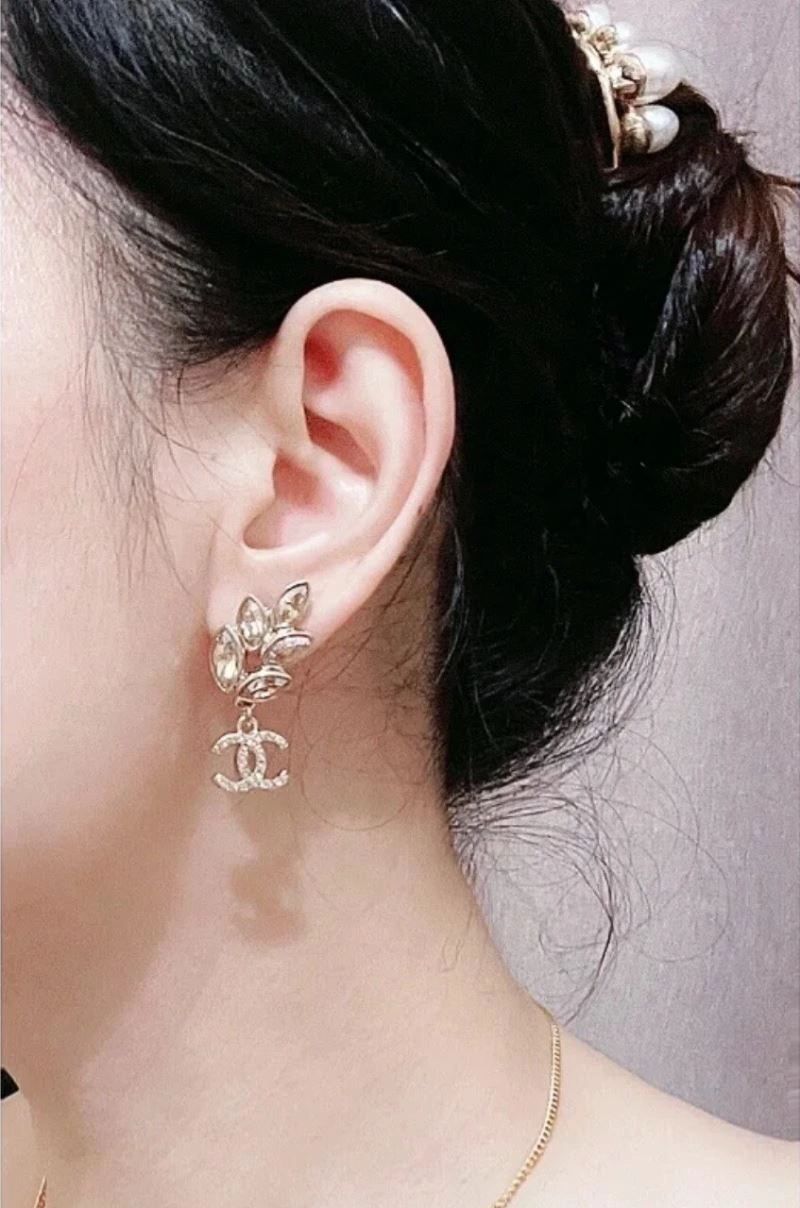 Low-cost Chanel Earrings