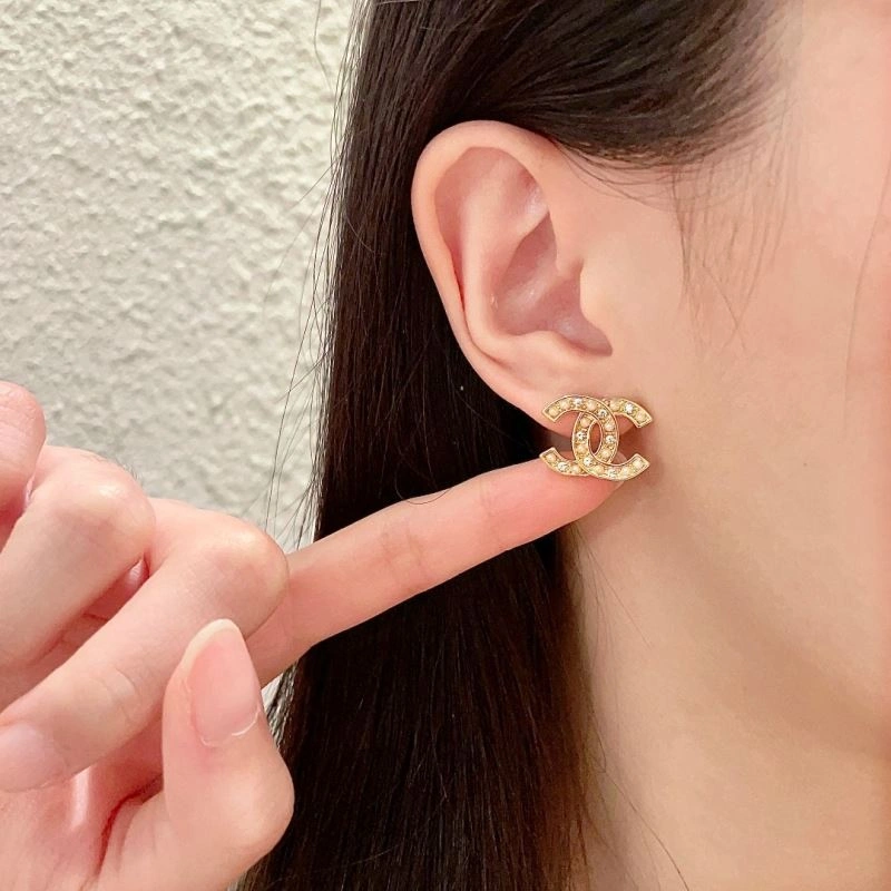 Low-cost Chanel Earrings
