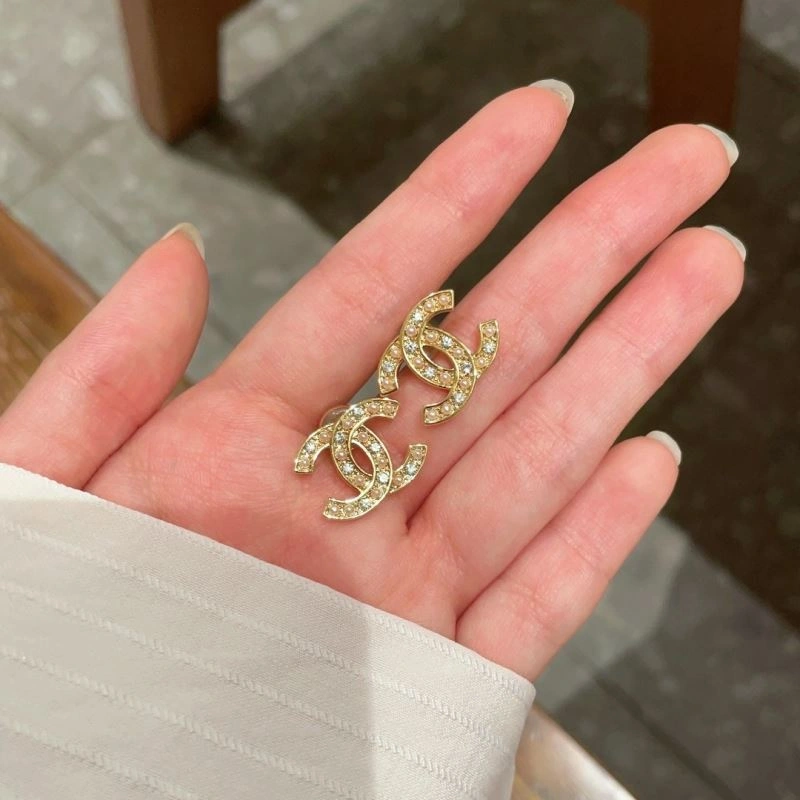 Low-cost Chanel Earrings