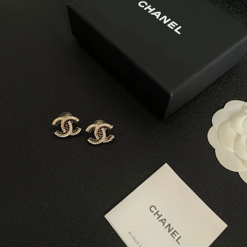 High accuracy Chanel Earrings