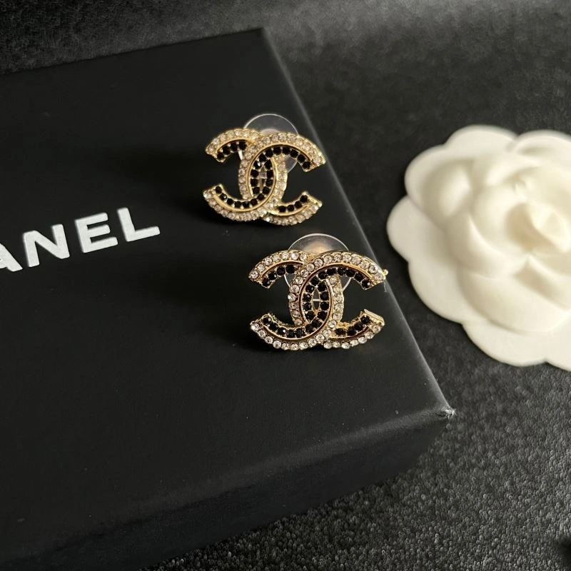 High accuracy Chanel Earrings