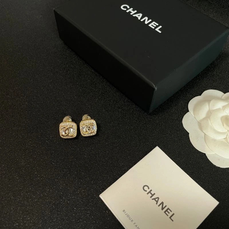 High accuracy Chanel Earrings