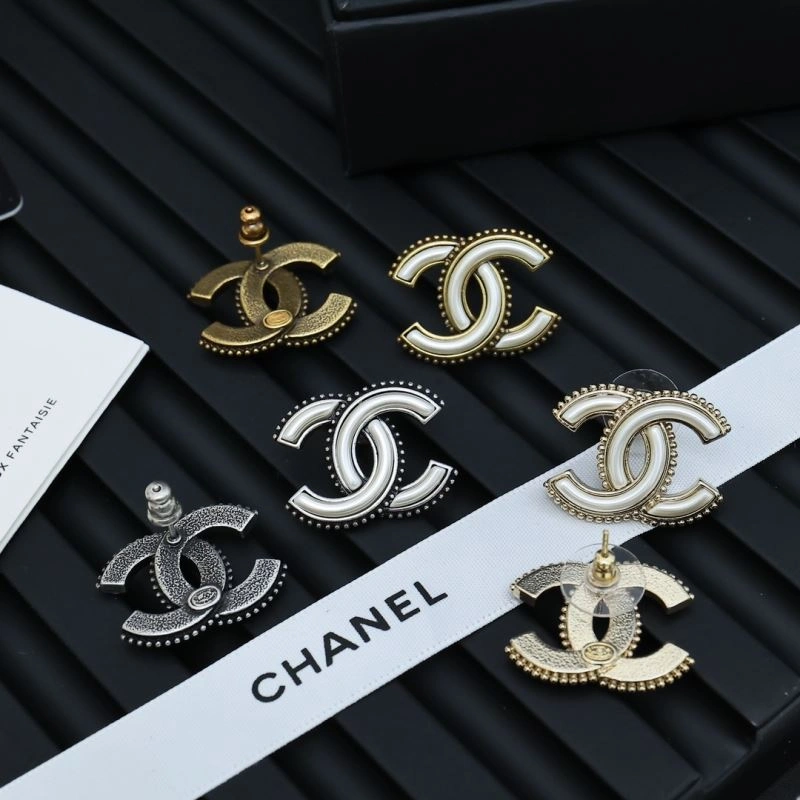 Top match Chanel Earrings