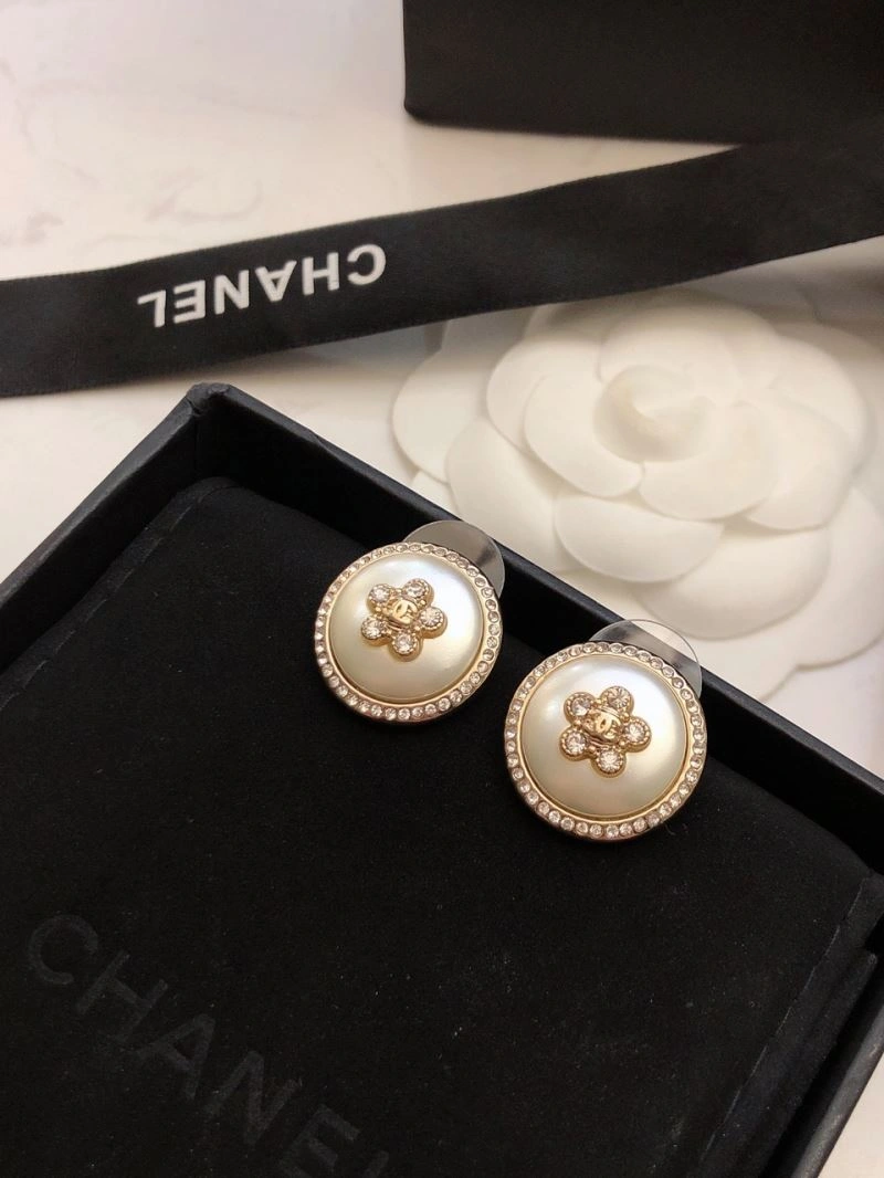 High fidelity Chanel Earrings