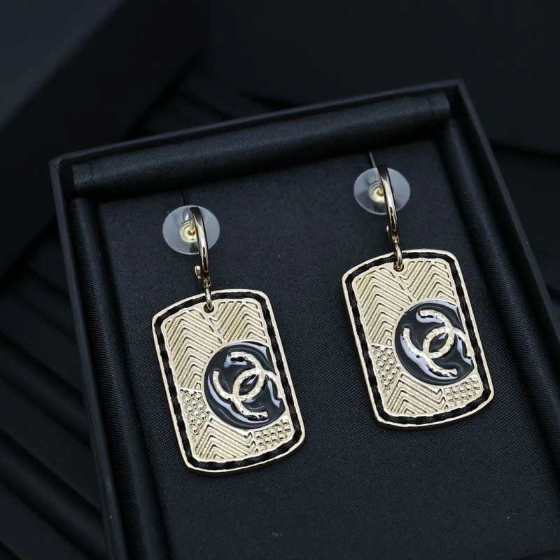 High accuracy Chanel Earrings