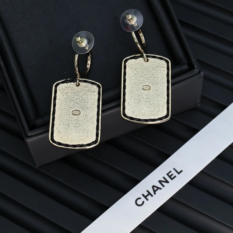 High accuracy Chanel Earrings