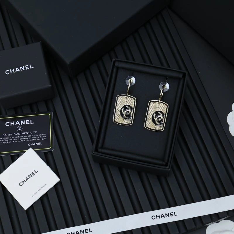High accuracy Chanel Earrings