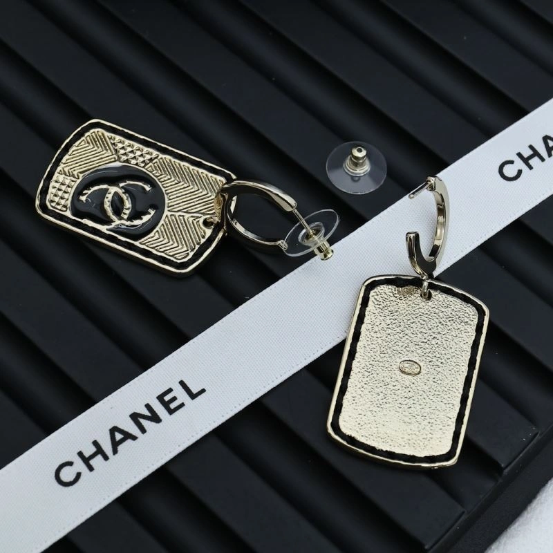 High accuracy Chanel Earrings