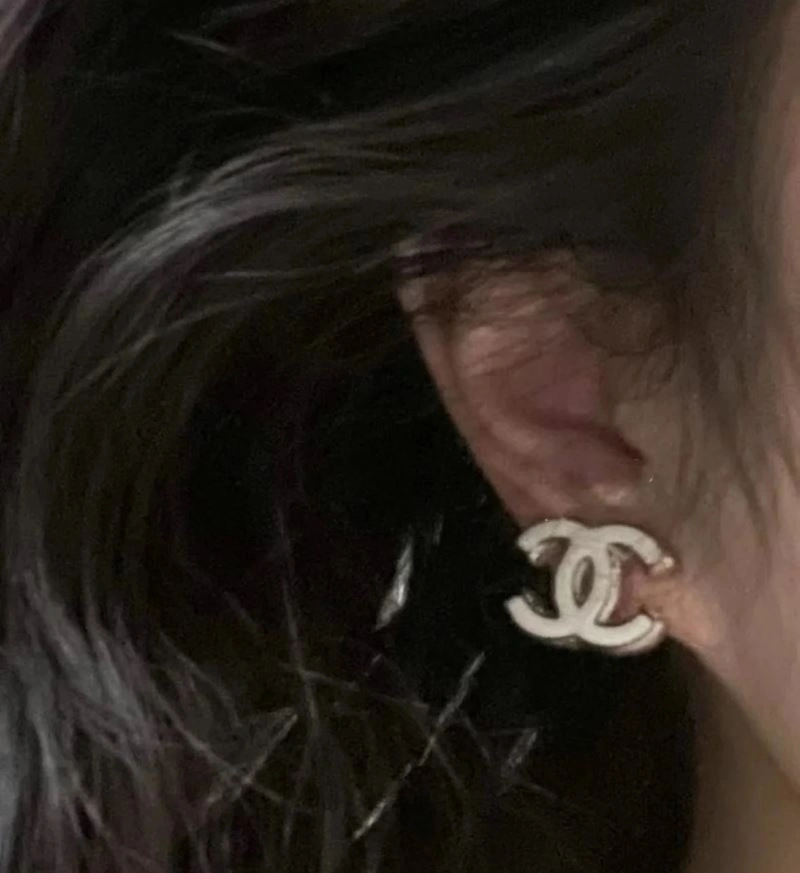 High fidelity Chanel Earrings
