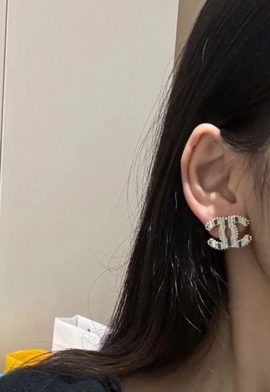 Discounted Chanel Earrings