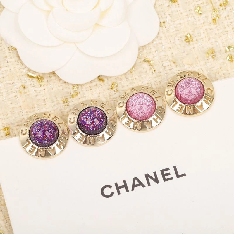 Top mirror Chanel Earrings