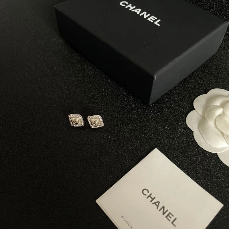 High fidelity Chanel Earrings