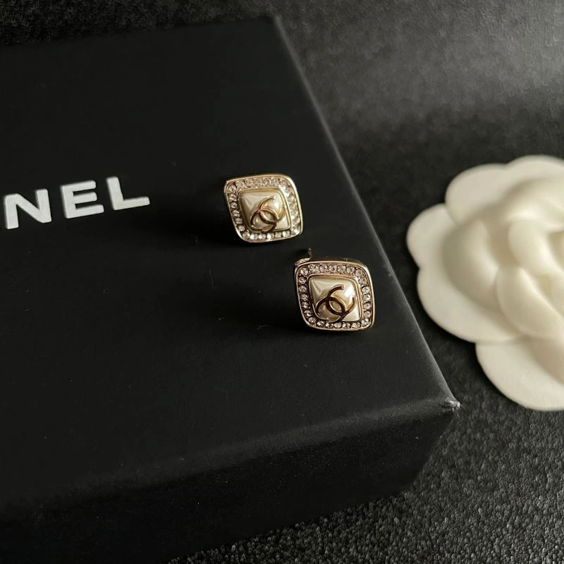 High fidelity Chanel Earrings