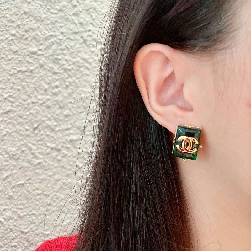 Accurate model Chanel Earrings